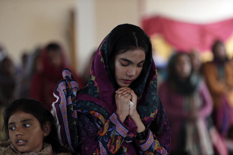 Christians on edge in Pakistan after attacks by Muslim mobs ...