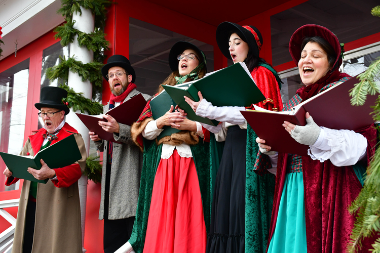 Weekend picks in the Berkshires: Holiday theater, choral music and a ...
