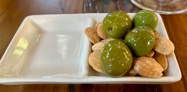 Restaurant Review: The Serial Eater says Heirloom Lodge, hands-down, is ...