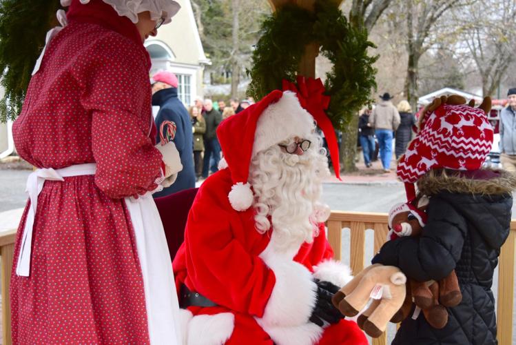 Christmas is on its way! Here's 10 more chances to visit with Santa in ...