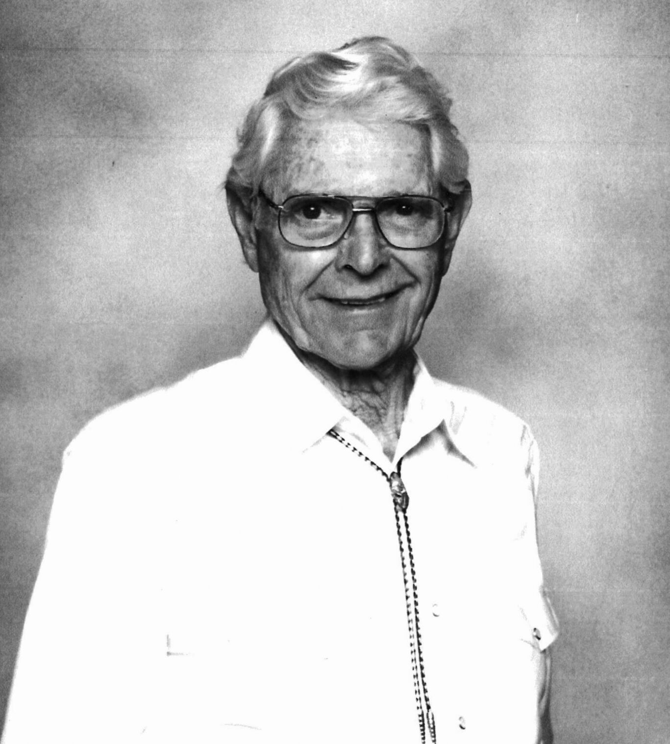 Robert “Bob” Abel Christofferson, 91 | Obituaries | bhpioneer.com