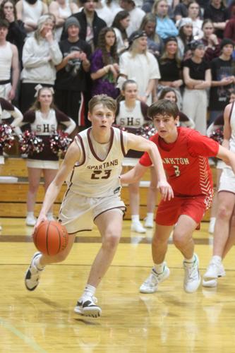 Spartan boys hold off Yankton 52-47 | Local Sports | bhpioneer.com
