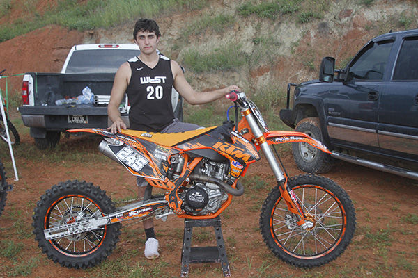 Jackpine Gypsies hold hill climb | Local Sports | bhpioneer.com