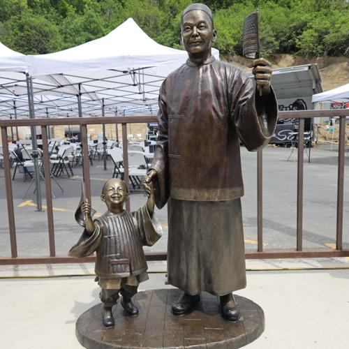 Wong Fee Lee’s legacy cast in bronze | Local News | bhpioneer.com