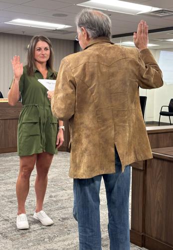 New city council seated in Sturgis | Local News | bhpioneer.com