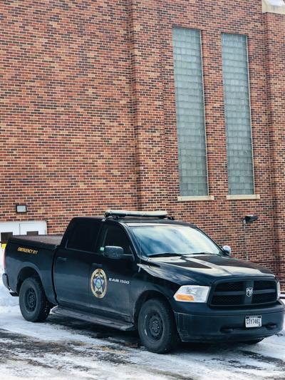 School superintendents weigh in on bill that would require police ...