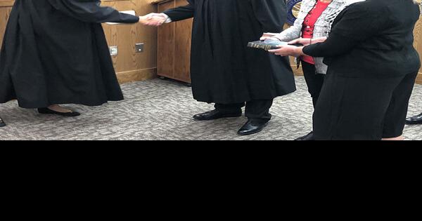 Krull’s withdrawal opens up five-way race for judge | Local News ...