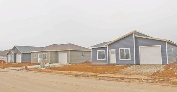 Sky Ridge housing prices follow state increases | Local News ...
