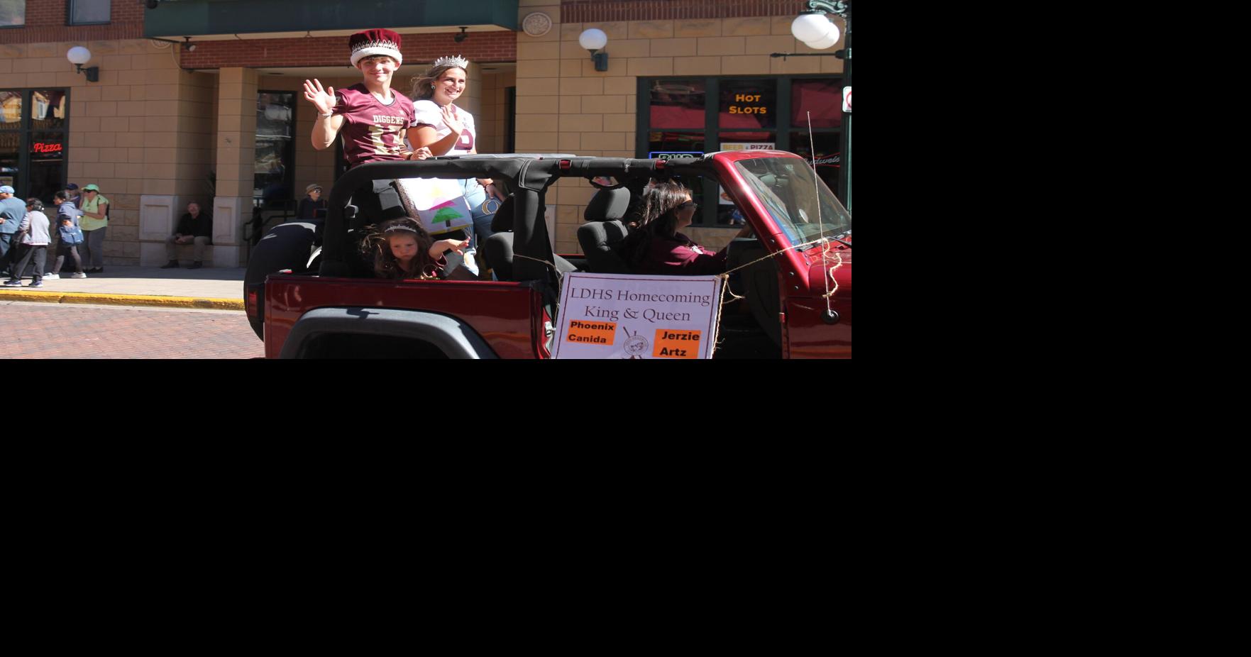 Diggers rock homecoming parade in Deadwood | Local News | bhpioneer.com