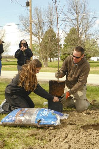 Belle Fourche Middle School celebrates Arbor Day | Local News ...