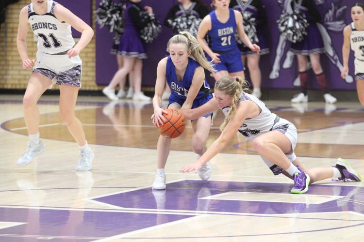 Bronc girls win Region 8A basketball opener | Local Sports | bhpioneer.com