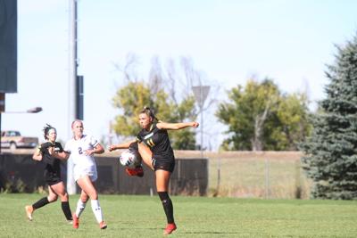 Makaiah Carlson earns RMAC soccer honors | Local Sports | bhpioneer.com