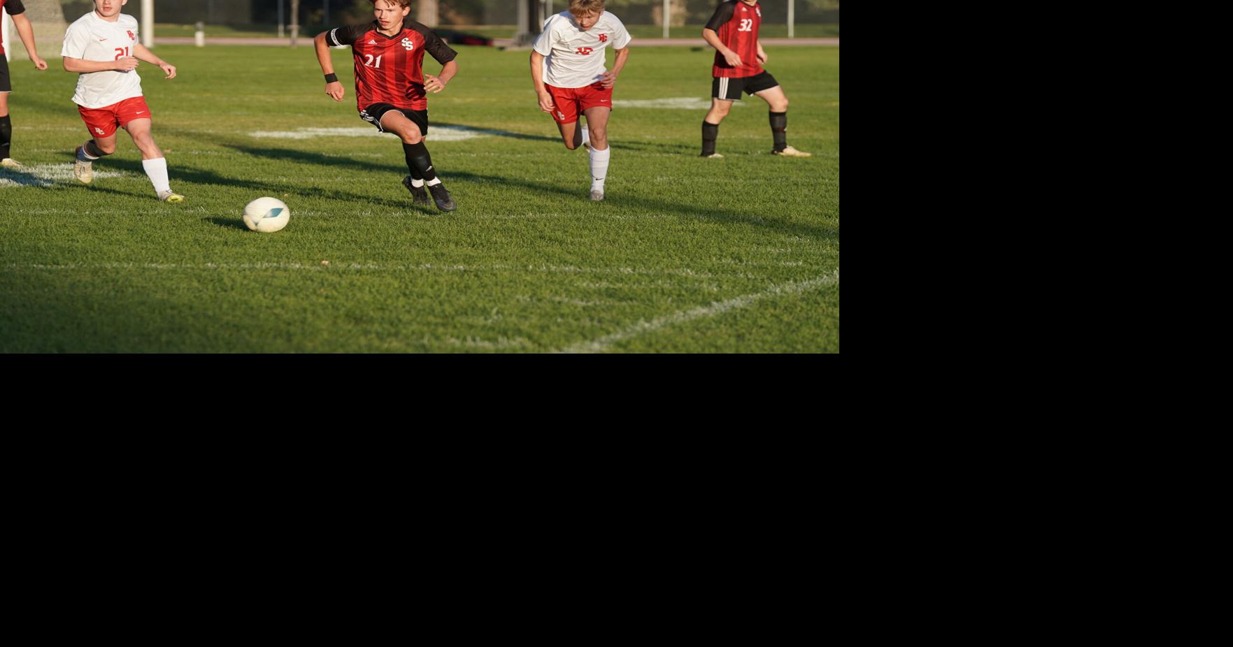 Scoopers fall to Cobblers 1-0 | Local Sports | bhpioneer.com