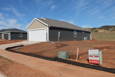 City council continues to adapt covenants for Sky Ridge | Local News ...