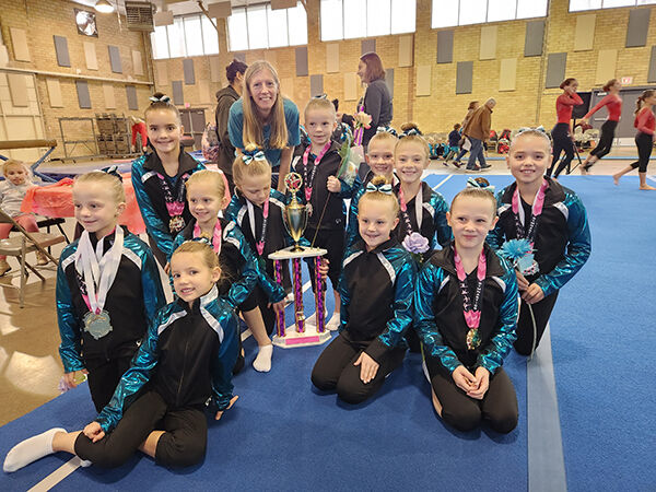 Spearfish gymnasts excel at Remi Casper Invite | Local Sports | bhpioneer.com