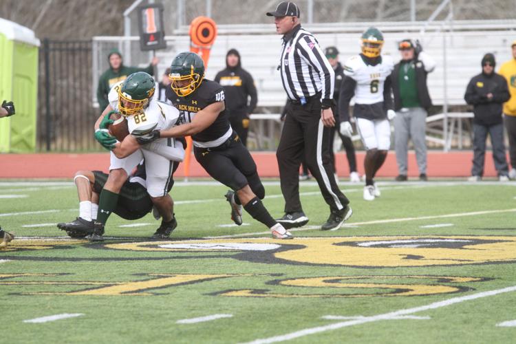 BHSU football holds spring game | Local Sports | bhpioneer.com