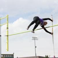 Bronc girls track team captures region title | Sports | bhpioneer.com