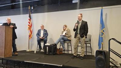 District 31 lawmakers meet with constituents at Deadwood cracker barrel ...