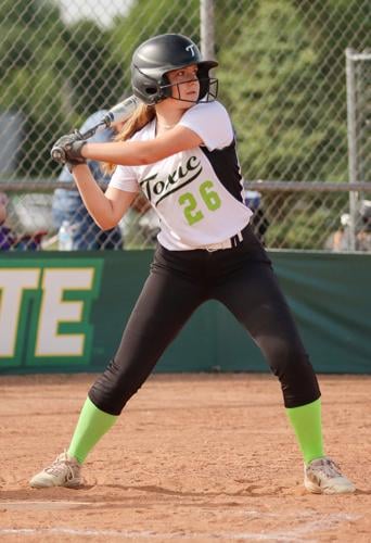 Spearfish hosts girls’ softball tournament | Local Sports | bhpioneer.com