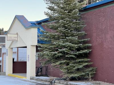 Lead to present plans to demo Handley, build new community center ...