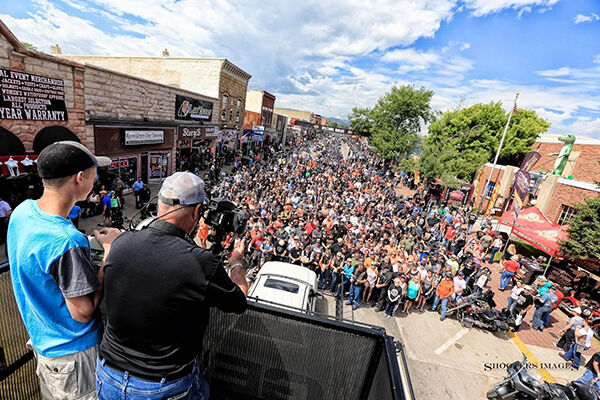 Sturgis businessman Bob Davis dies | Local News | bhpioneer.com