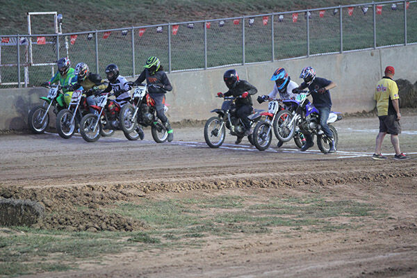Jackpine Gypsies hosts short-track racing | Local Sports | bhpioneer.com