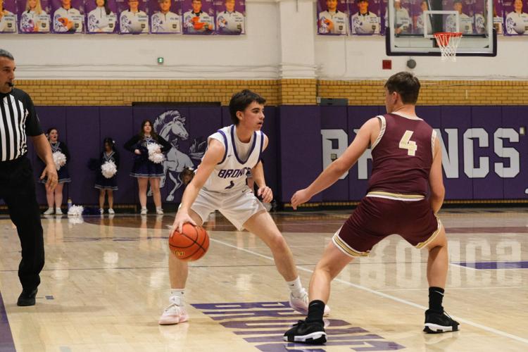 Golddiggers pick off Broncs | Local Sports | bhpioneer.com