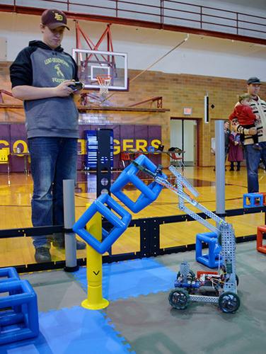 Rack ‘Em, Stack ‘Em Robots | | bhpioneer.com