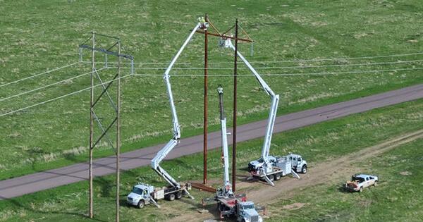 BHE replacing major transmission line from Spearfish to Gillette ...