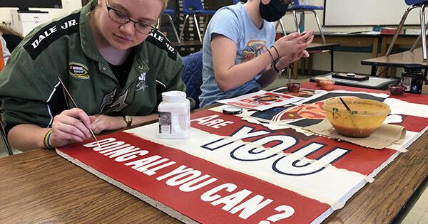 SBHS art club creating military art | Local News | bhpioneer.com