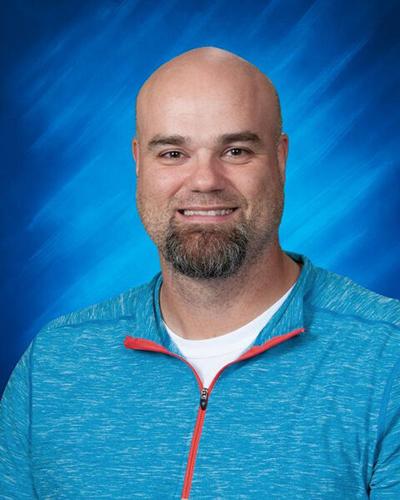 Kyle Kooima to coach L-D football team | Local Sports | bhpioneer.com