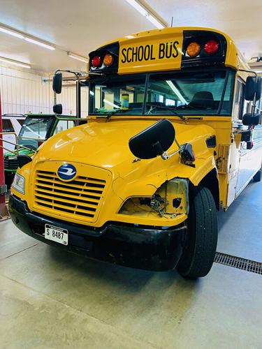 L-D school bus hits elk – no students on bus | Local News | bhpioneer.com
