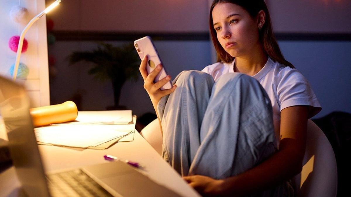 Americans are going no-contact, but they still crave connection ...
