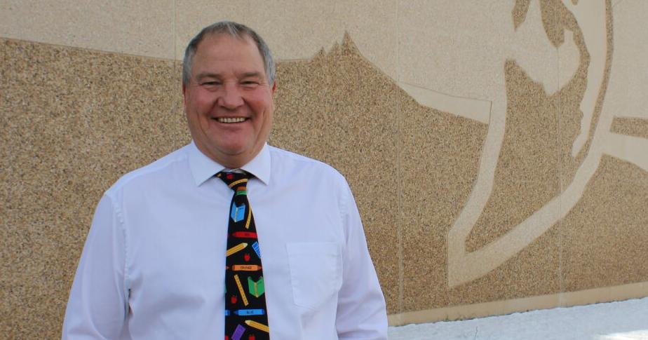 Creekside Principal Dan Olson announces his retirement | Local News ...