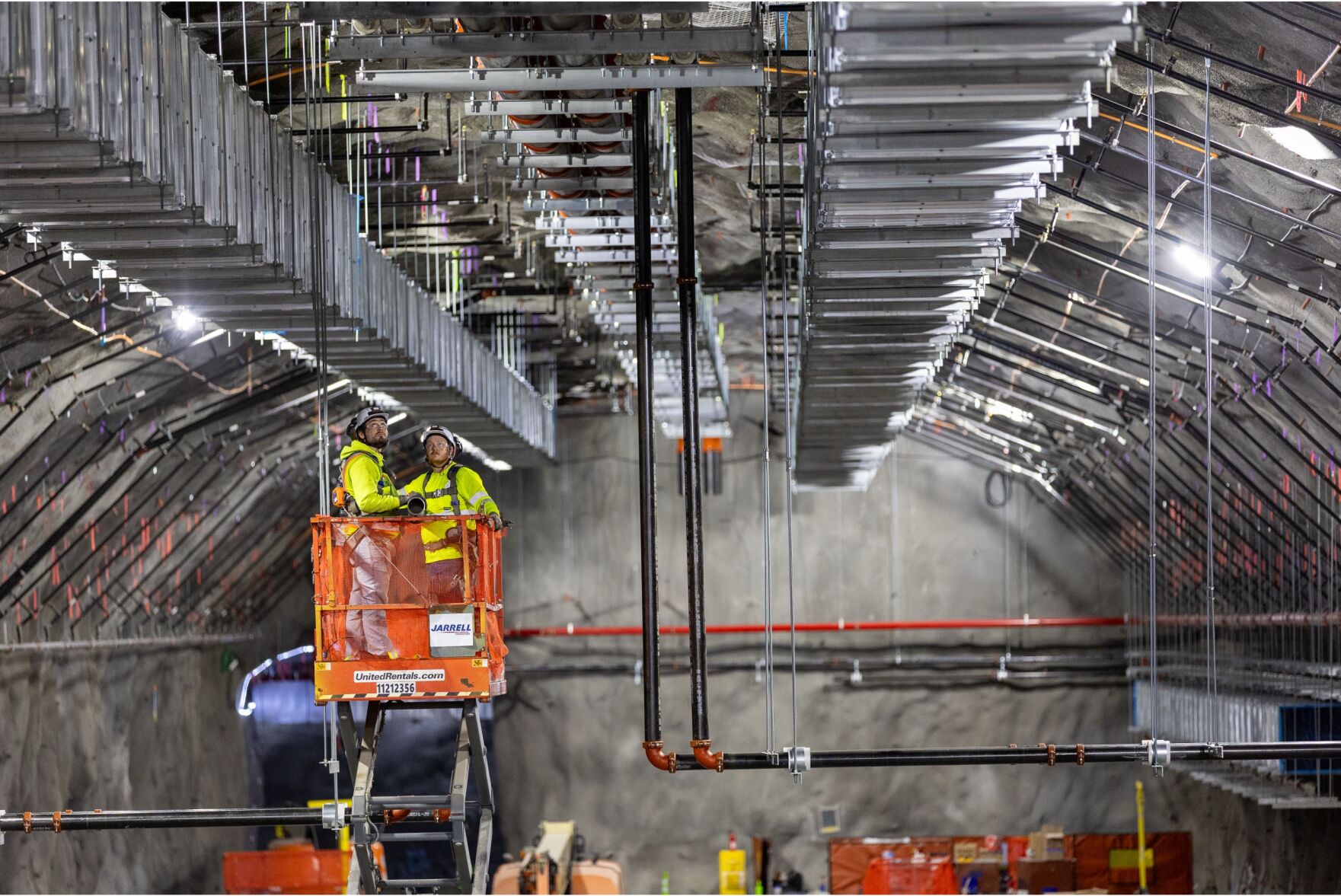 Fermilab planning to move 6 million lbs of steel up to SURF in spring ...