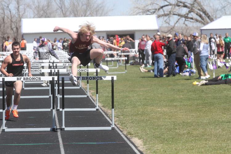 Area athletes compete at NH Invite | Local Sports | bhpioneer.com