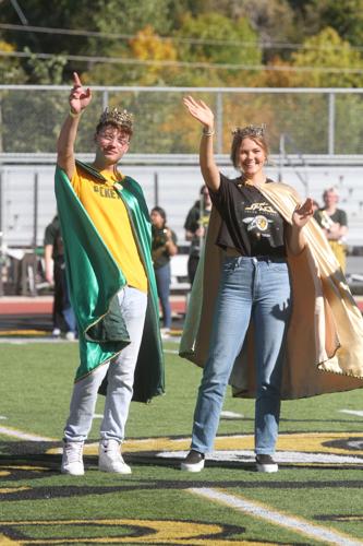 Jackets defeat Cowboys 34-24 in Swarm Days football game | Local Sports ...