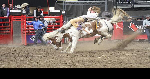 Ward, Ford earn 20X rodeo titles | Local Sports | bhpioneer.com