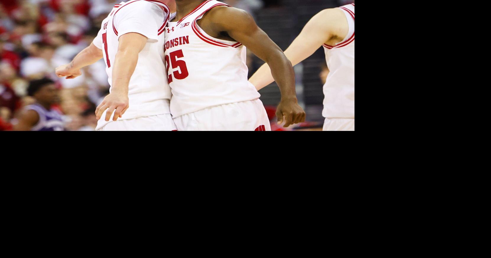 Andrew Rohde dazzles with passing vs. Northwestern