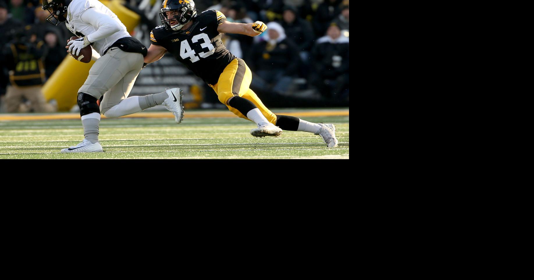 Hawkeyes' Jewell, Jackson earn all-Big Ten honors