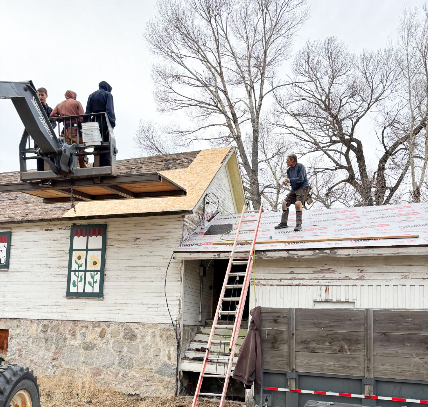New roof buys time for Dornix Park homestead | News | bigtimberpioneer.net
