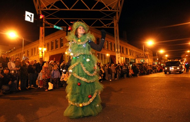 Parade kicks off holiday season in style