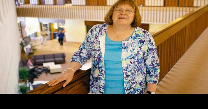 Longtime Casper administrator announces retirement