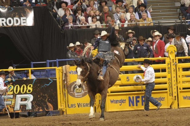 Saddle bronc rider Etbauer a regular in Vegas