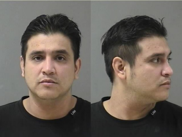 2 men deny witness tampering charges