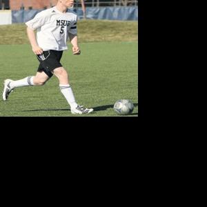 Defensive stalwart Tom Milroy closes out Yellowjacket career