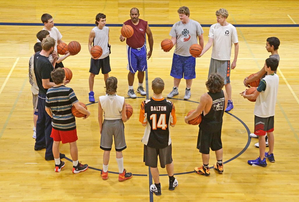 Photos: Roberts Rockets Boys Basketball | Boys Basketball ...