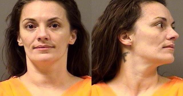 Woman admits making fake $100 bills by bleaching $1 bills, using them ...