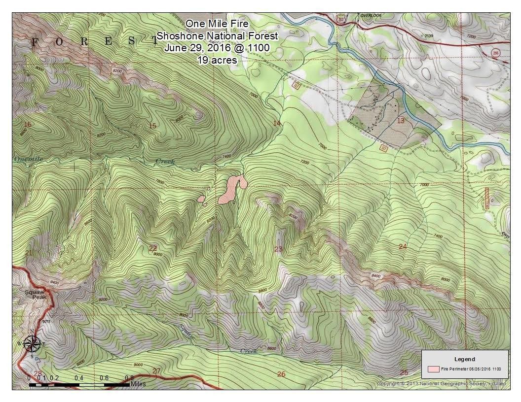 Fire outside Yellowstone grows only slightly