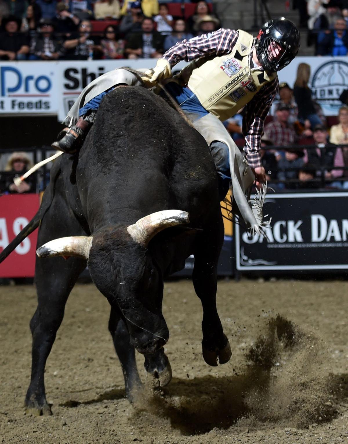Cooper Davis finds his competitive bull riding fire again | Rodeo ...